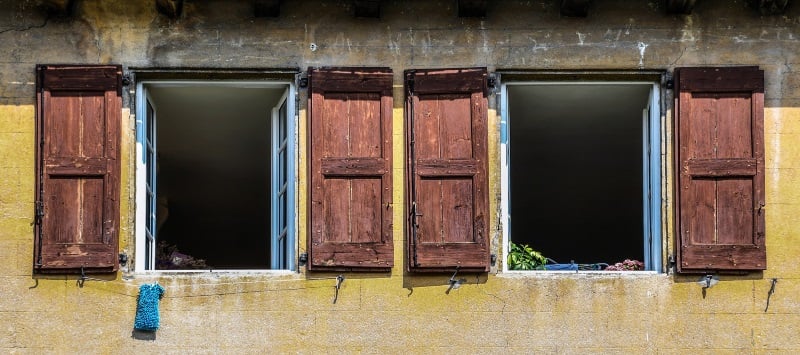 10 Essay Writing Rules To Throw Out The Window Kibin Blog 10-essay-writing-rules-to-throw-out-the-window-kibin-blog